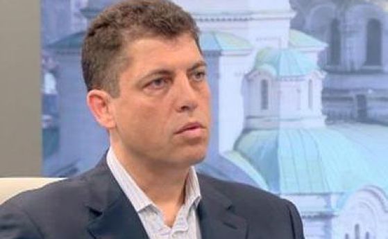 Милен Велчев: Работи се над вариант за национализация на КТБ - Икономика