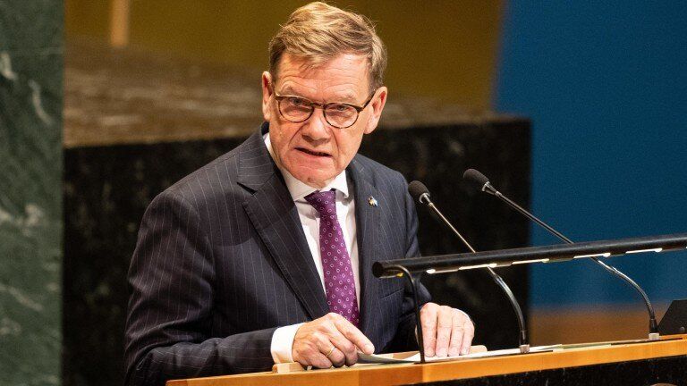 Германия: Отбраната на Гренландия ще бъде обсъдена в рамките на НАТО ...